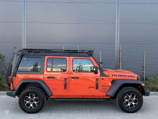 Orange Jeep Wrangler 2019 in Vilnius, with an engine capacity of 2.20 L and mileage of 119 thousand km for 34950 €, photo 6 on AUTOMOTO.COM.LV