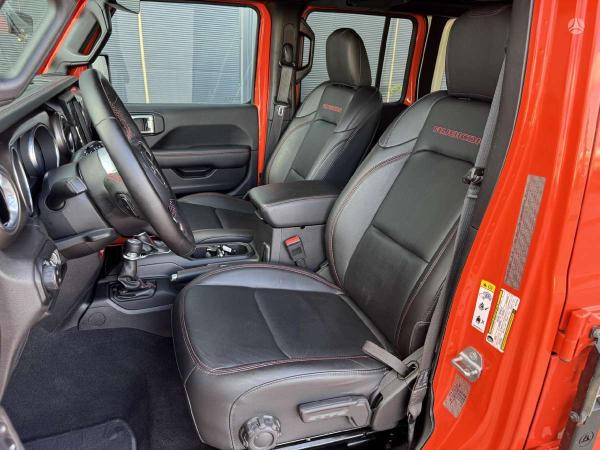 Orange Jeep Wrangler 2019 in Vilnius, with an engine capacity of 2.20 L and mileage of 119 thousand km for 34950 €, photo 7 on AUTOMOTO.COM.LV