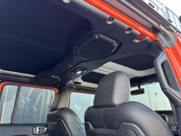 Oranžs Jeep Wrangler 2019 Viļņa, ar dzinēja tilpumu 2.20 L un nobraukumu 119 tūkst. km par 34950 €, foto 10 vietnē AUTOMOTO.COM.LV