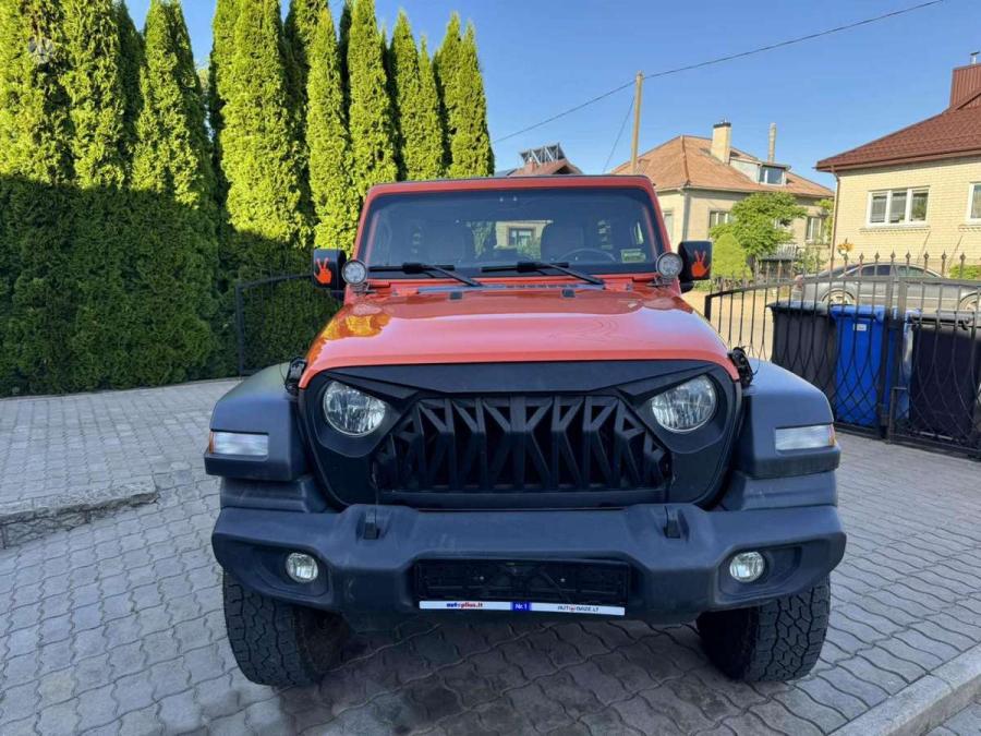 Oranžs Jeep Wrangler 2019 Šauļi, ar dzinēja tilpumu 3.60 L un nobraukumu 200 tūkst. km par 12950 €, foto 3 vietnē AUTOMOTO.COM.LV
