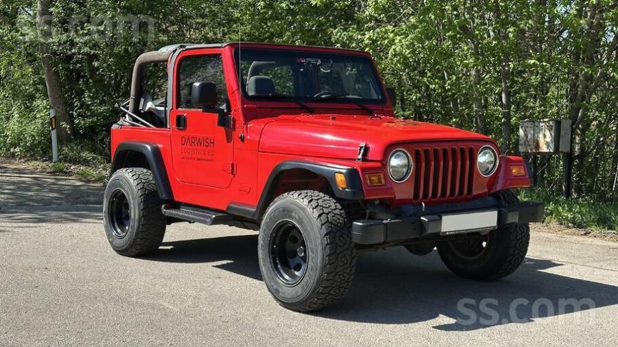 Red Jeep Wrangler 2005 in Riga, with an engine capacity of 4.00 L and mileage of 121 thousand km for 10500 €, photo 4 on AUTOMOTO.COM.LV
