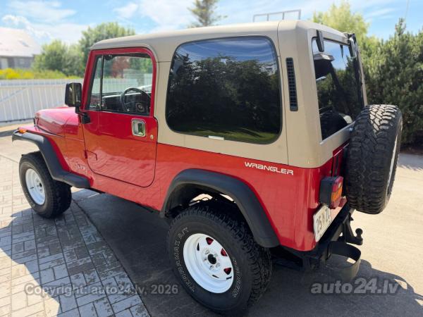Sarkans Jeep Wrangler 1993 Tallina, ar dzinēja tilpumu 2.50 L un nobraukumu 0 tūkst. km par 6990 €, foto 3 vietnē AUTOMOTO.COM.LV
