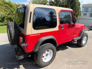 Sarkans Jeep Wrangler 1993 Tallina, ar dzinēja tilpumu 2.50 L un nobraukumu 0 tūkst. km par 6990 €, foto 5 vietnē AUTOMOTO.COM.LV
