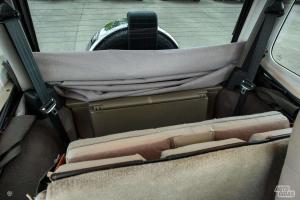 Sarkans Jeep Wrangler 2003 Marijampole, ar dzinēja tilpumu 4.00 L un nobraukumu 22 tūkst. km par 18850 €, foto 34 vietnē AUTOMOTO.COM.LV