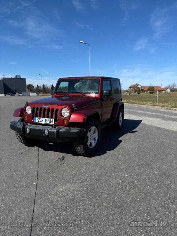 Sarkans Jeep Wrangler 2008 Kerdla, ar dzinēja tilpumu 2.80 L un nobraukumu 224 tūkst. km par 15000 €, foto 1 vietnē AUTOMOTO.COM.LV