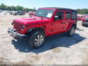 Sarkans Jeep Wrangler 2018 Klaipėda, ar dzinēja tilpumu 2.00 L un nobraukumu 187 tūkst. km par 10200 €, foto 3 vietnē AUTOMOTO.COM.LV