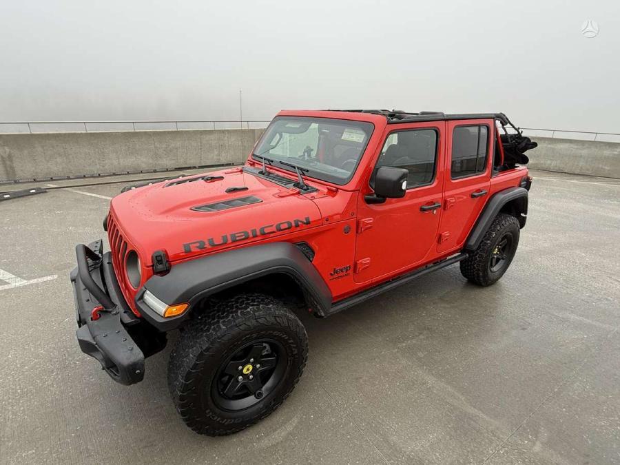 Sarkans Jeep Wrangler 2020 Viļņa, ar dzinēja tilpumu 3.60 L un nobraukumu 93 tūkst. km par 33500 €, foto 1 vietnē AUTOMOTO.COM.LV