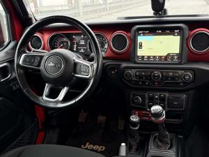 Sarkans Jeep Wrangler 2020 Viļņa, ar dzinēja tilpumu 3.60 L un nobraukumu 93 tūkst. km par 32900 €, foto 31 vietnē AUTOMOTO.COM.LV