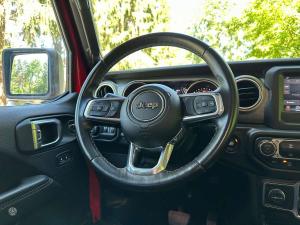 Sarkans Jeep Wrangler 2020 Viļņa, ar dzinēja tilpumu 2.00 L un nobraukumu 59 tūkst. km par 24900 €, foto 21 vietnē AUTOMOTO.COM.LV