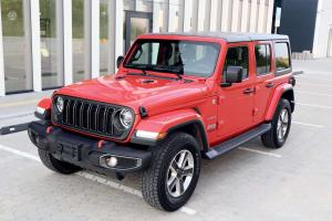 Sarkans Jeep Wrangler 2020 Viļņa, ar dzinēja tilpumu 2.00 L un nobraukumu 94 tūkst. km par 28999 €, foto 4 vietnē AUTOMOTO.COM.LV