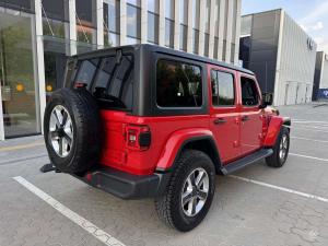 Sarkans Jeep Wrangler 2020 Viļņa, ar dzinēja tilpumu 2.00 L un nobraukumu 94 tūkst. km par 28499 €, foto 39 vietnē AUTOMOTO.COM.LV