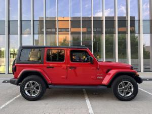 Sarkans Jeep Wrangler 2020 Viļņa, ar dzinēja tilpumu 2.00 L un nobraukumu 94 tūkst. km par 28499 €, foto 40 vietnē AUTOMOTO.COM.LV