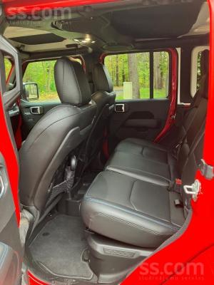 Sarkans Jeep Wrangler 2022 Rīga, ar dzinēja tilpumu 2.00 L un nobraukumu 52 tūkst. km par 46000 €, foto 5 vietnē AUTOMOTO.COM.LV