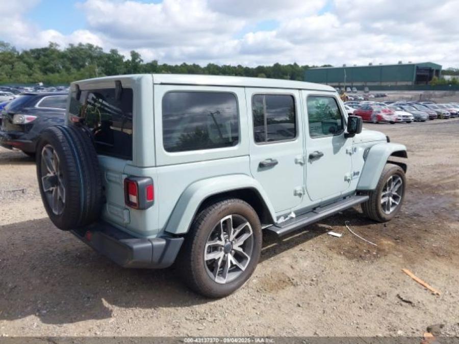 Jeep Wrangler 2024 Klaipėda, ar dzinēja tilpumu 0.00 L un nobraukumu 0 tūkst. km par 13300 €, foto 4 vietnē AUTOMOTO.COM.LV
