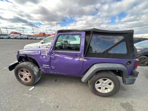 Violet Jeep Wrangler 2017 in Vilnius, with an engine capacity of 3.60 L and mileage of 187 thousand km for 11900 €, photo 8 on AUTOMOTO.COM.LV