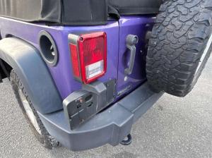 Violet Jeep Wrangler 2017 in Vilnius, with an engine capacity of 3.60 L and mileage of 187 thousand km for 11900 €, photo 21 on AUTOMOTO.COM.LV