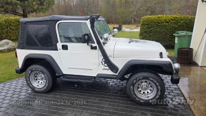 Balts Jeep Wrangler 2000 Tallina, ar dzinēja tilpumu 2.50 L un nobraukumu 124 tūkst. km par 16600 €, foto 4 vietnē AUTOMOTO.COM.LV