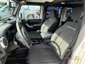 Balts Jeep Wrangler 2014 Tallina, ar dzinēja tilpumu 2.80 L un nobraukumu 116 tūkst. km par 23900 €, foto 13 vietnē AUTOMOTO.COM.LV