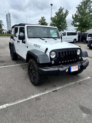 Balts Jeep Wrangler 2015 Klaipėda, ar dzinēja tilpumu 3.60 L un nobraukumu 267 tūkst. km par 7999 €, foto  vietnē AUTOMOTO.COM.LV