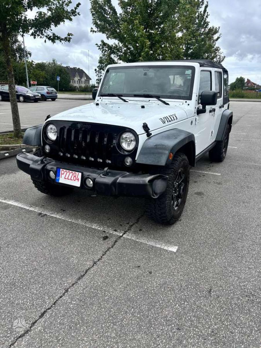 Balts Jeep Wrangler 2015 Klaipėda, ar dzinēja tilpumu 3.60 L un nobraukumu 267 tūkst. km par 7999 €, foto 3 vietnē AUTOMOTO.COM.LV