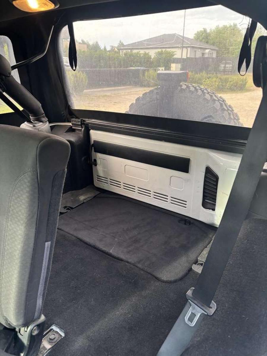 Balts Jeep Wrangler 2015 Klaipėda, ar dzinēja tilpumu 3.60 L un nobraukumu 267 tūkst. km par 7999 €, foto 13 vietnē AUTOMOTO.COM.LV