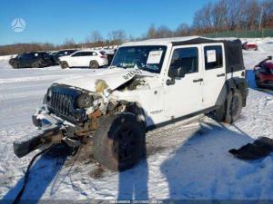 White Jeep Wrangler 2017 in Klaipeda, with an engine capacity of 3.60 L and mileage of 128 thousand km for 8600 €, photo 2 on AUTOMOTO.COM.LV