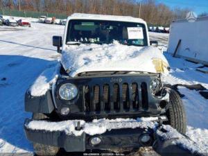 White Jeep Wrangler 2017 in Klaipeda, with an engine capacity of 3.60 L and mileage of 128 thousand km for 8600 €, photo 6 on AUTOMOTO.COM.LV