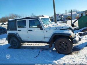 White Jeep Wrangler 2017 in Klaipeda, with an engine capacity of 3.60 L and mileage of 128 thousand km for 8600 €, photo 13 on AUTOMOTO.COM.LV