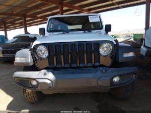 Balts Jeep Wrangler 2021 Klaipėda, ar dzinēja tilpumu 0.00 L un nobraukumu 52 tūkst. km par 11600 €, foto 14 vietnē AUTOMOTO.COM.LV