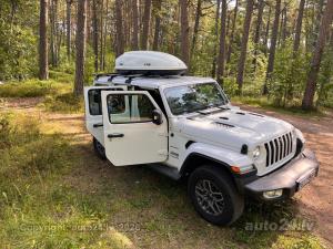 White Jeep Wrangler 2021 in Tallinn, with an engine capacity of 2.00 L and mileage of 140 thousand km for 44900 €, photo 9 on AUTOMOTO.COM.LV