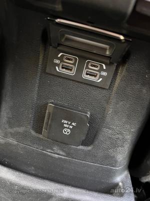 White Jeep Wrangler 2021 in Tallinn, with an engine capacity of 2.00 L and mileage of 140 thousand km for 44900 €, photo 18 on AUTOMOTO.COM.LV