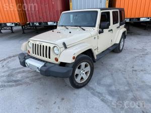 Dzeltens Jeep Wrangler 2012 Rīga, ar dzinēja tilpumu 3.60 L un nobraukumu 190 tūkst. km par 15000 €, foto 3 vietnē AUTOMOTO.COM.LV