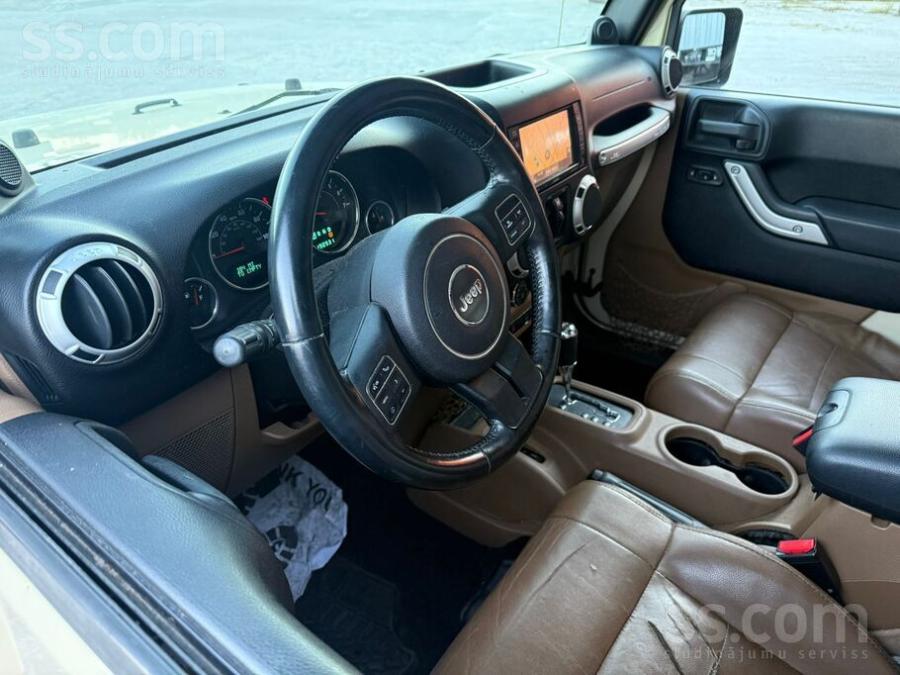 Dzeltens Jeep Wrangler 2012 Rīga, ar dzinēja tilpumu 3.60 L un nobraukumu 190 tūkst. km par 15000 €, foto 7 vietnē AUTOMOTO.COM.LV