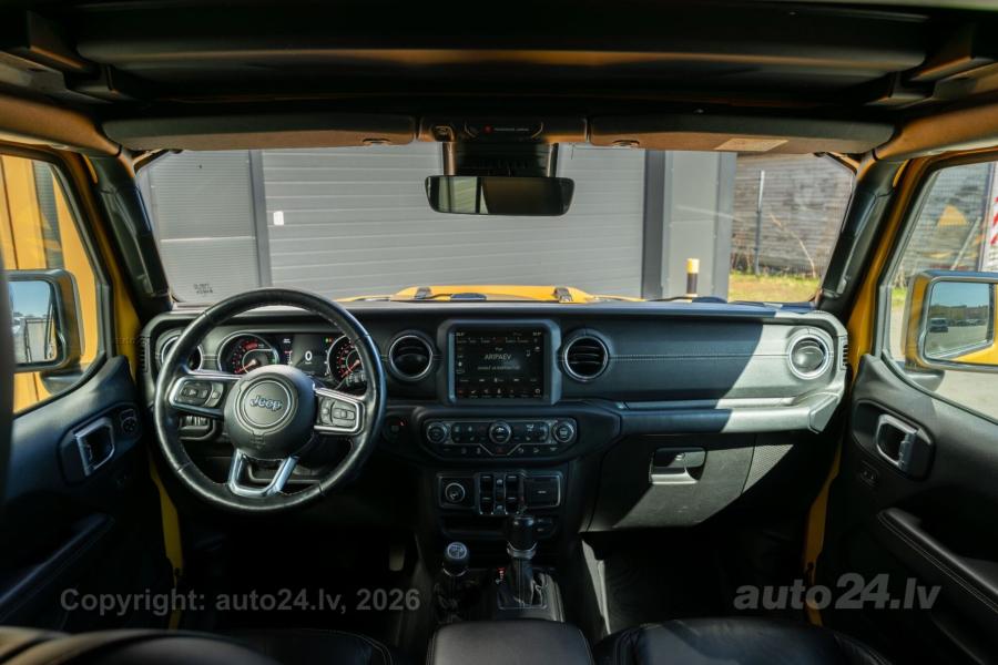 Yellow Jeep Wrangler 2020 in Tallinn, with an engine capacity of 2.10 L and mileage of 148 thousand km for 41990 €, photo 21 on AUTOMOTO.COM.LV