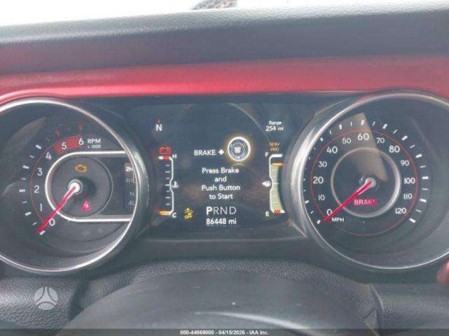 Yellow Jeep Wrangler 2021 in Klaipeda, with an engine capacity of 2.99 L and mileage of 139 thousand km for 18500 €, photo 8 on AUTOMOTO.COM.LV