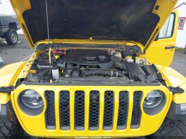 Dzeltens Jeep Wrangler 2021 Klaipėda, ar dzinēja tilpumu 2.99 L un nobraukumu 139 tūkst. km par 18500 €, foto 10 vietnē AUTOMOTO.COM.LV