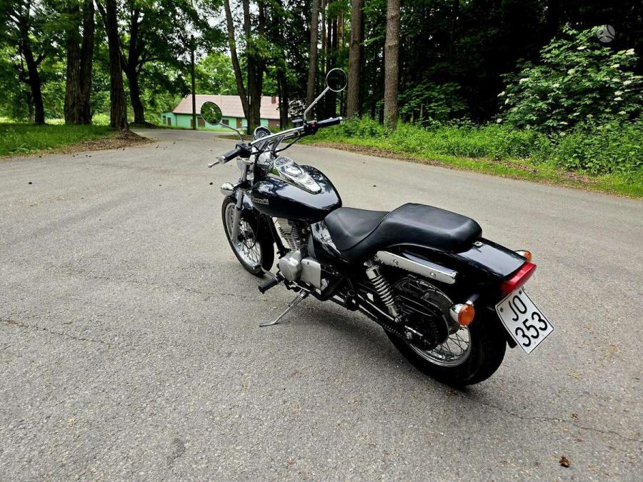 Black Kawasaki Eliminator 1998 in Kaunas, with an engine capacity of 0.13 L and mileage of 37 thousand km for 1900 €, photo 6 on AUTOMOTO.COM.LV