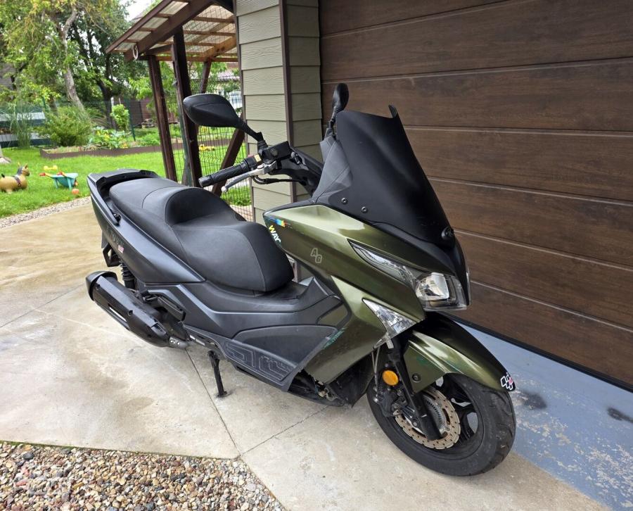 Black Kawasaki Eliminator 2000 in Pasvalys, with an engine capacity of 0.13 L and mileage of 6 thousand km for 1499 €, photo 30 on AUTOMOTO.COM.LV