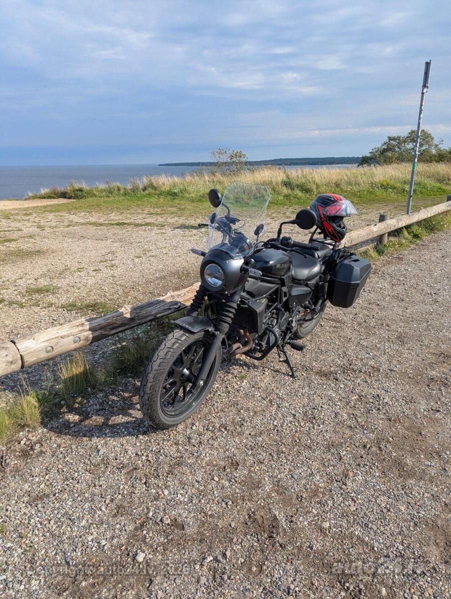 Black Kawasaki Eliminator 2024 in Tallinn, with an engine capacity of 0.45 L and mileage of 11 thousand km for 6995 €, photo 18 on AUTOMOTO.COM.LV