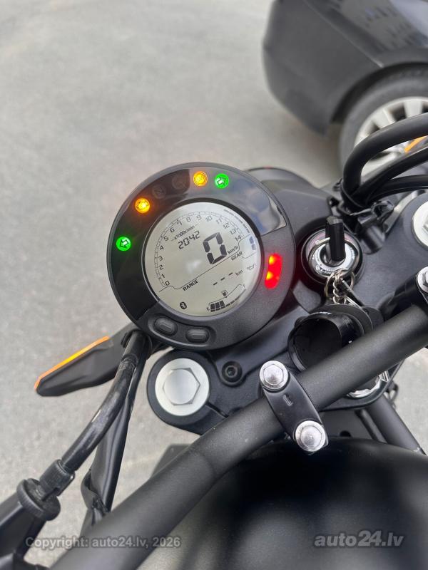 Black Kawasaki Eliminator 2025 in Tallinn, with an engine capacity of 0.45 L and mileage of 3 thousand km for 5700 €, photo 4 on AUTOMOTO.COM.LV