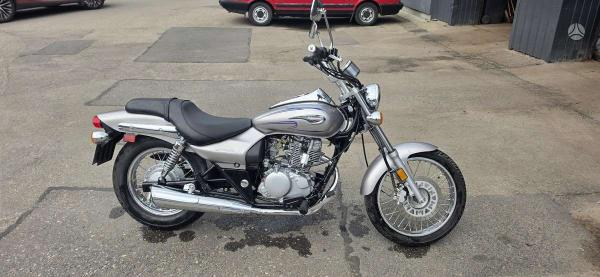 Pelēks Kawasaki Eliminator 2004 Viļņa, ar dzinēja tilpumu 0.13 L un nobraukumu 3 tūkst. km par 1800 €, foto 1 vietnē AUTOMOTO.COM.LV