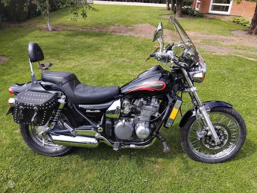 Kawasaki Eliminator 1997 in Pakruojis, with an engine capacity of 0.60 L and mileage of 33 thousand km for 3000 €, photo 5 on AUTOMOTO.COM.LV