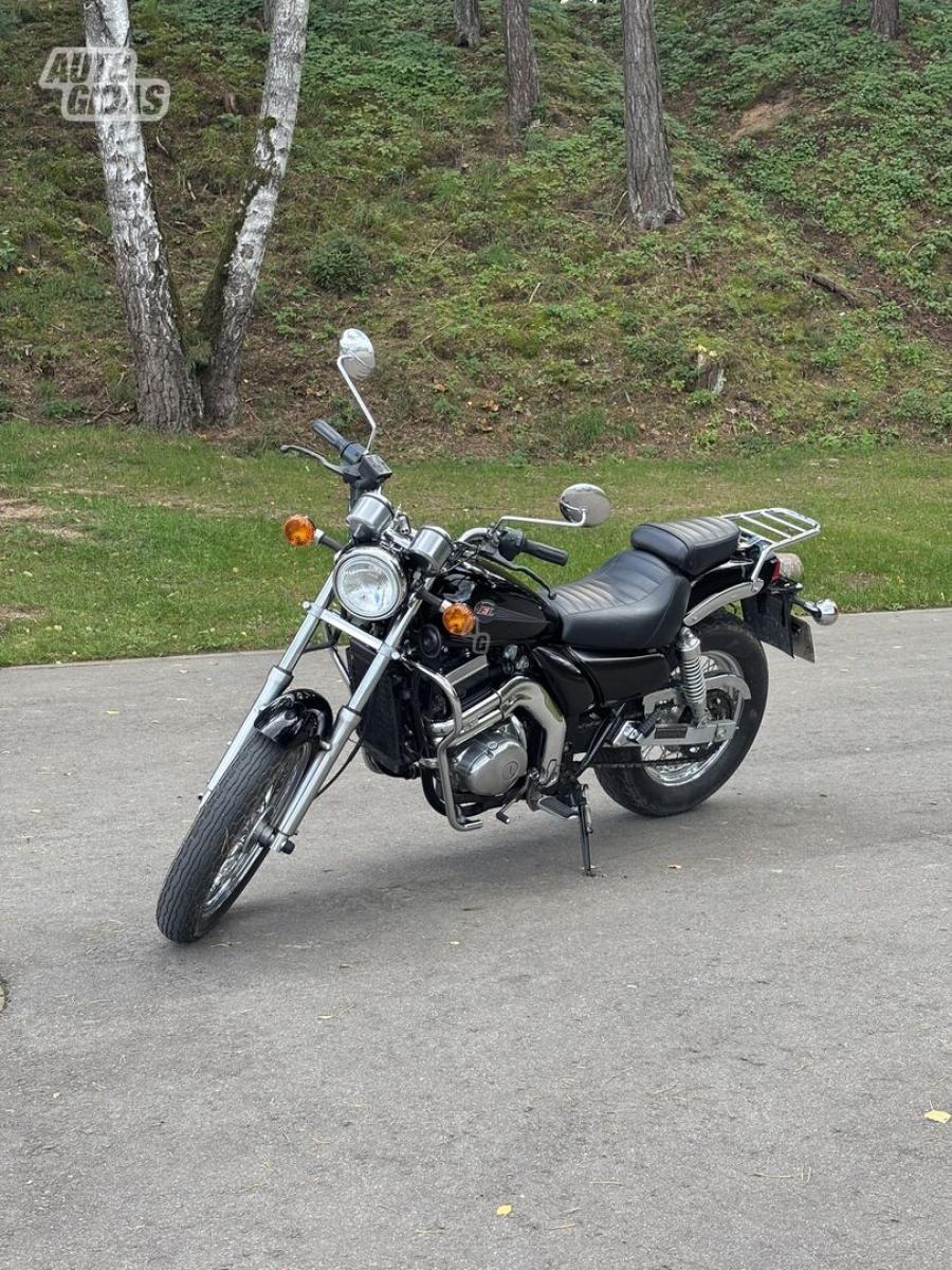 Kawasaki Eliminator 2000 in Kaunas, with an engine capacity of 0.25 L and mileage of 13 thousand km for 1350 €, photo 6 on AUTOMOTO.COM.LV