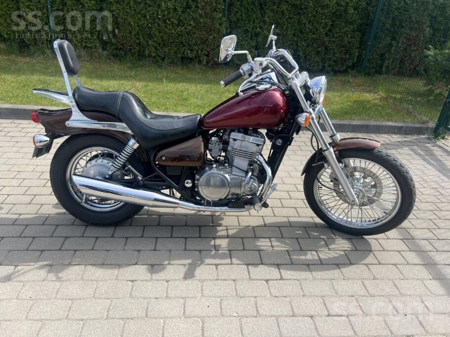 Kawasaki EN 500 2000 in Riga, with an engine capacity of 0.50 L and mileage of 0 thousand km for 3000 €, photo 1 on AUTOMOTO.COM.LV