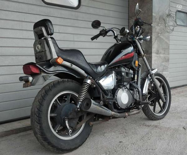 Melns Kawasaki EN 1986 Viļņa, ar dzinēja tilpumu 0.45 L un nobraukumu 89 tūkst. km par 680 €, foto 5 vietnē AUTOMOTO.COM.LV