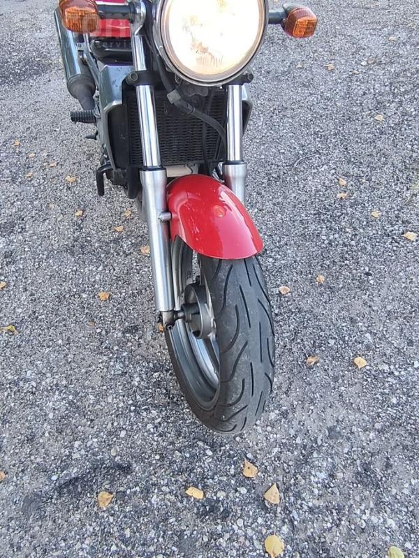 Kawasaki ER 5 1999 Gulbene, ar dzinēja tilpumu 0.50 L un nobraukumu 0 tūkst. km par 1450 €, foto 4 vietnē AUTOMOTO.COM.LV