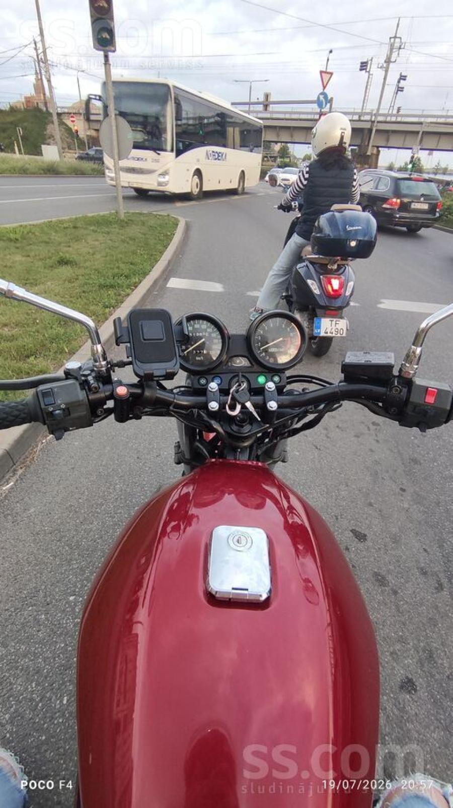 Kawasaki ER 5 2000 in Riga, with an engine capacity of 0.50 L and mileage of 0 thousand km for 1450 €, photo 5 on AUTOMOTO.COM.LV