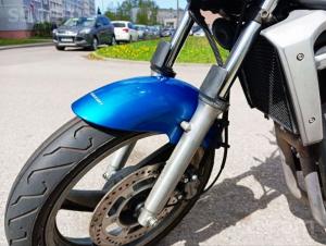 Кавасаки ER 5 2001 в Рига, объемом двигателя 0.50 л и пробегом 0 тыс. км за 1250 €, фото 5 на AUTOMOTO.COM.LV