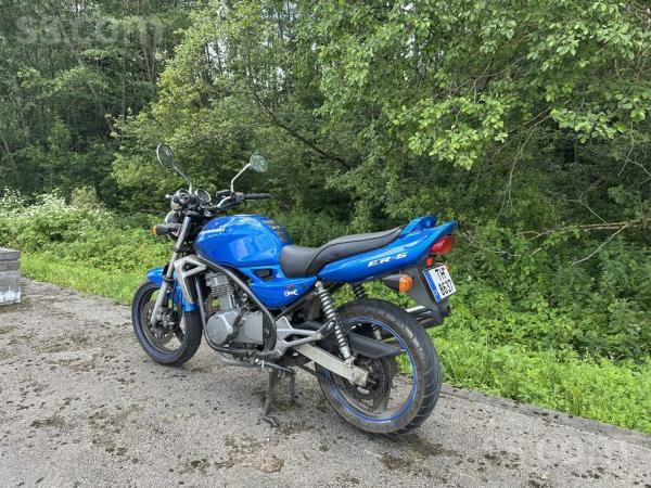 Kawasaki ER 5 2003 in Preili, with an engine capacity of 0.50 L and mileage of 0 thousand km for 1550 €, photo 3 on AUTOMOTO.COM.LV