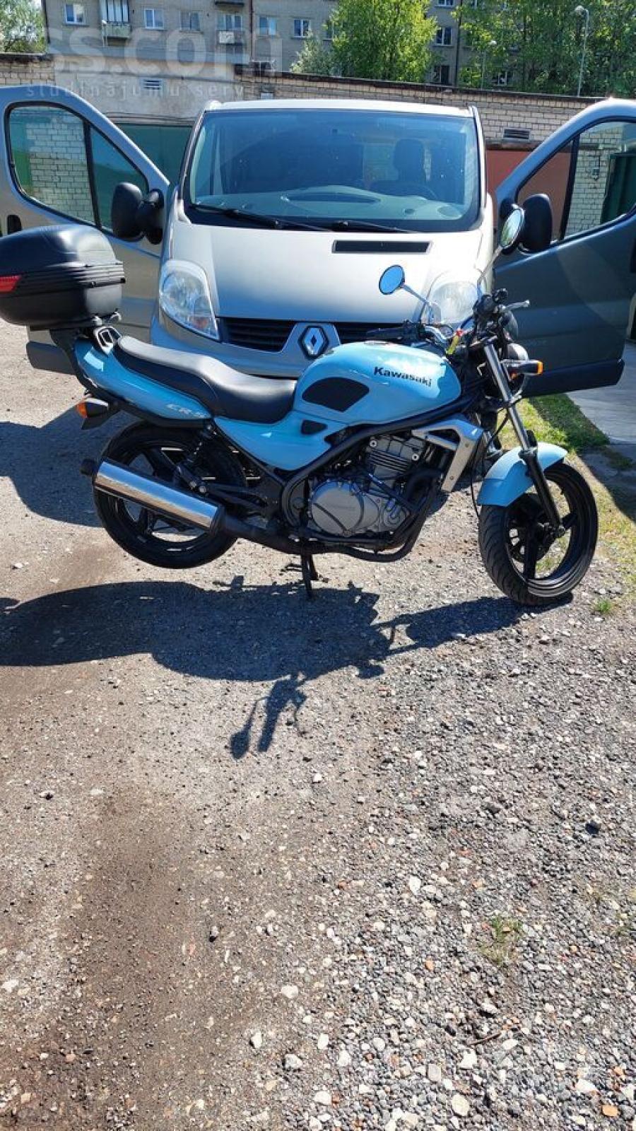 Kawasaki ER 5 2004 Rīga, ar dzinēja tilpumu 0.50 L un nobraukumu 0 tūkst. km par 950 €, foto 1 vietnē AUTOMOTO.COM.LV
